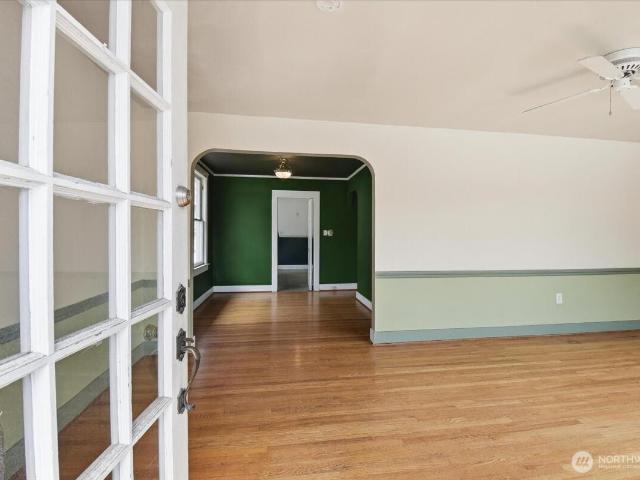 308 NE 50th St, Seattle, WA 98105 | MLS #2512
