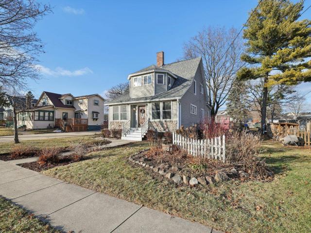 308 S 4th St W, Fort Atkinson, WI 53538 | MLS #2014 | Compass