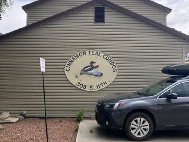 308 S 11th St Apt 2, Gunnison, CO 81230