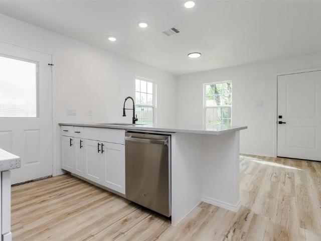 308 S 3rd