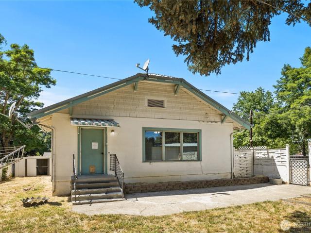 308 S Walnut Street