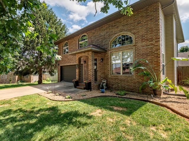 308 S Coventry Circle