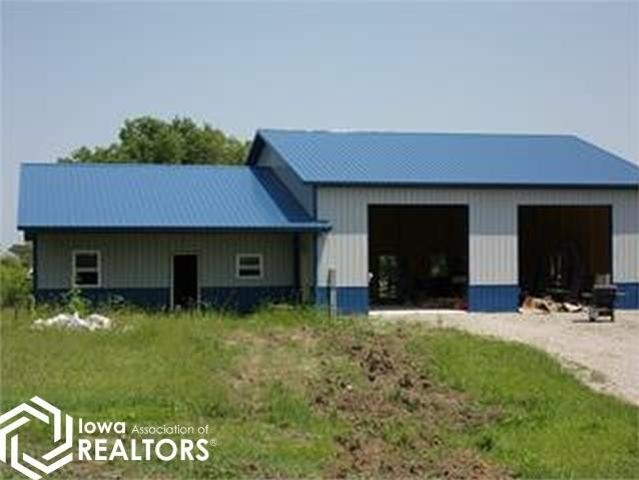 308 S Polk St, Drakesville, IA 52552
