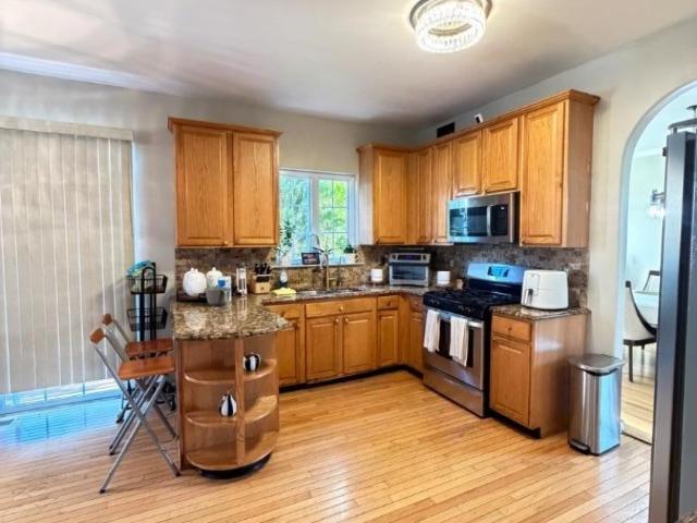 308 Stonehenge Dr
