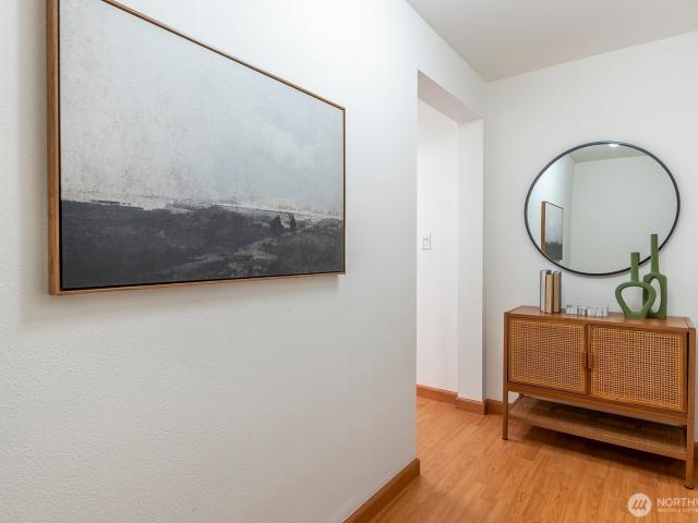 308 Summit Ave E, Unit 203, Seattle, WA 98102 | Compass