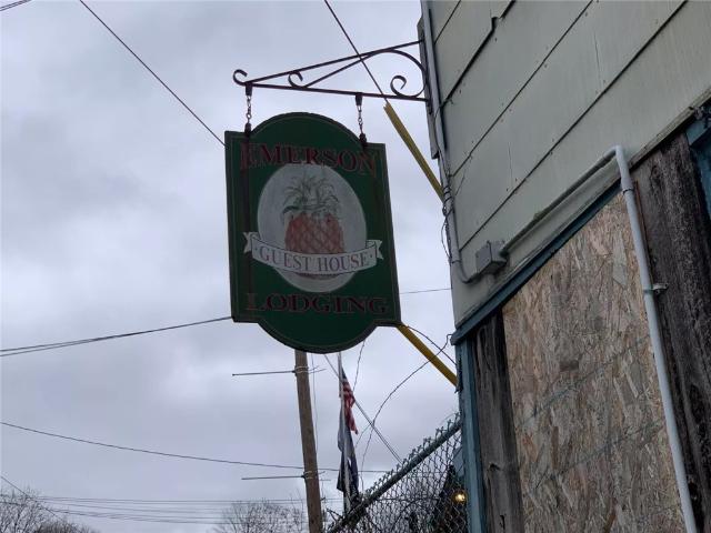 308 Point St