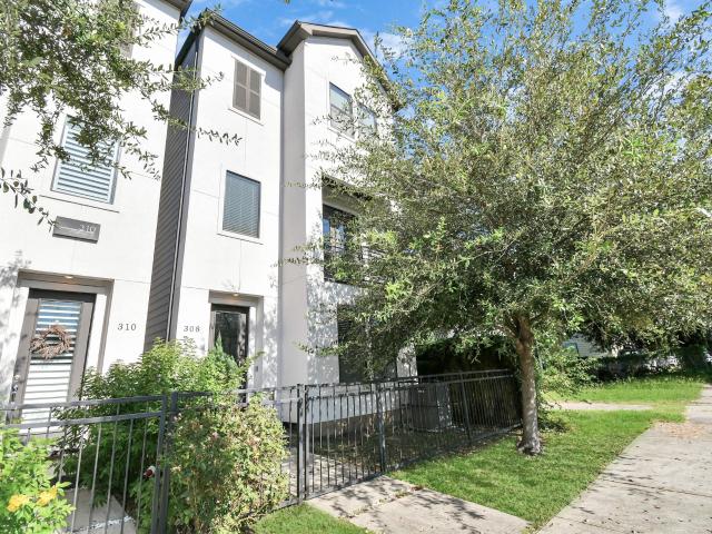 308 Palmer Street