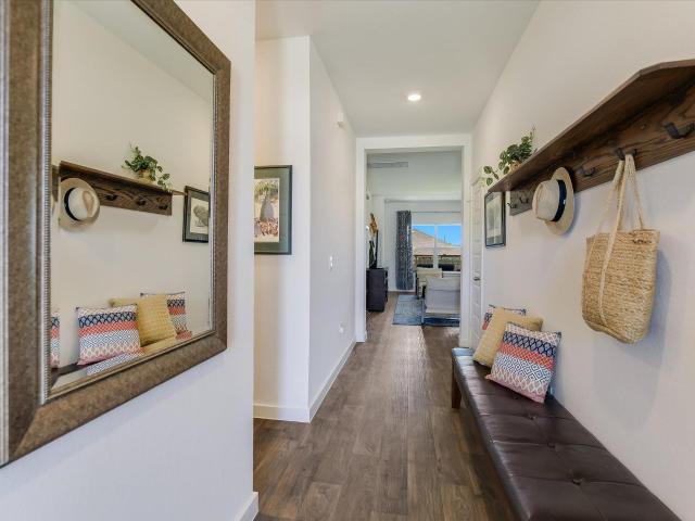308 Pedernales Ln