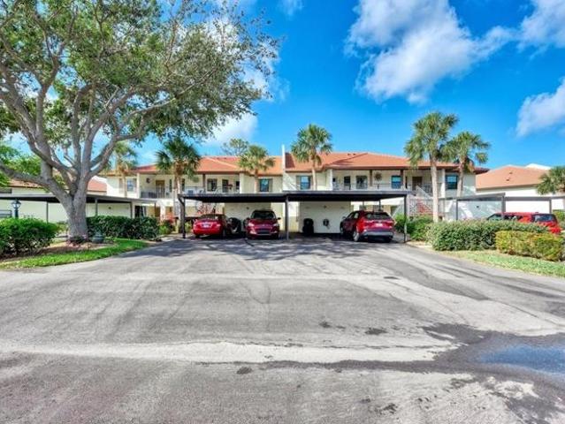 308 Pine Hollow Cir #308, Englewood, FL 34223