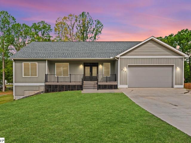 308 Pineridge Drive