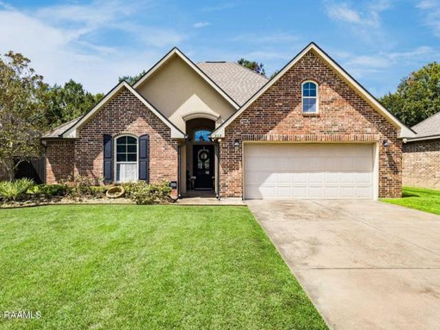 308 Rocky Ridge St, Youngsville, LA 70592