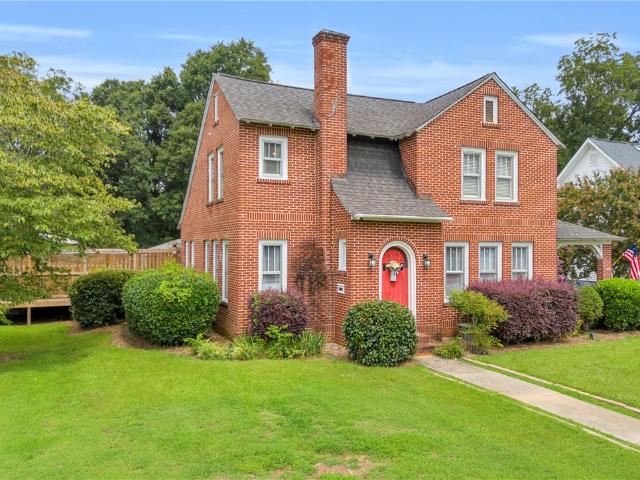308 Retreat Street