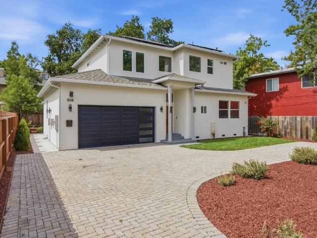 308 Redwood Avenue