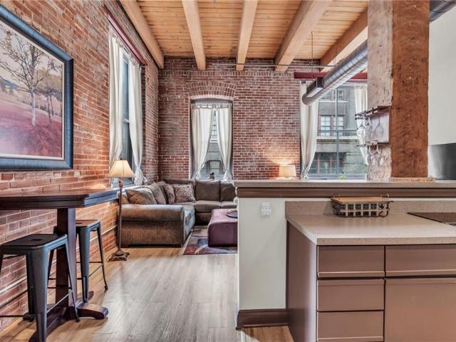 308 W 8th Street # 201