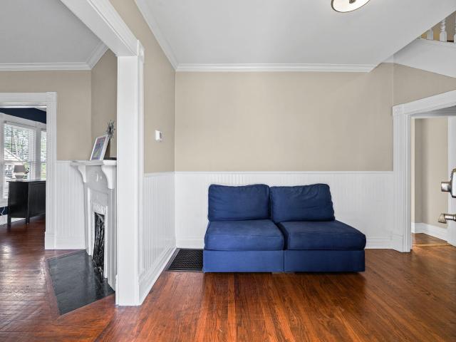 308 W 15th Street