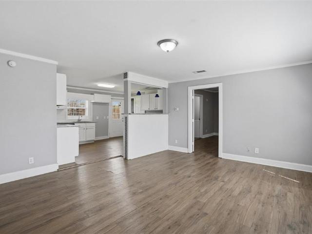 308 W Lamm Street