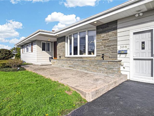 308 Washington Dr