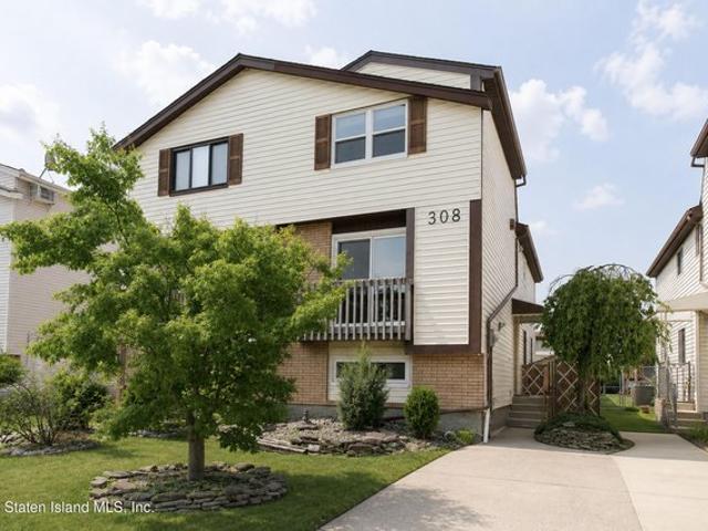 308 Travis Ave, Staten Island, NY 10314