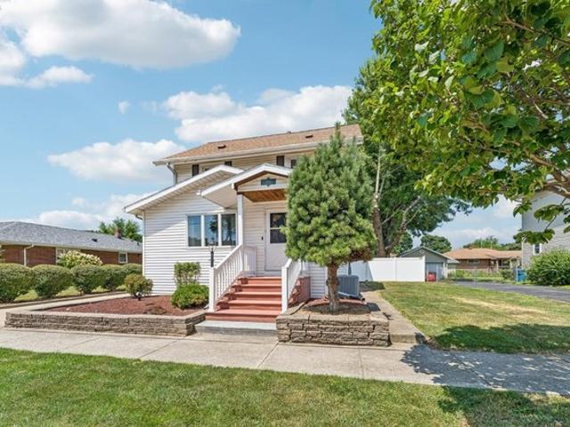 308 Union St, Bellevue, OH 44811