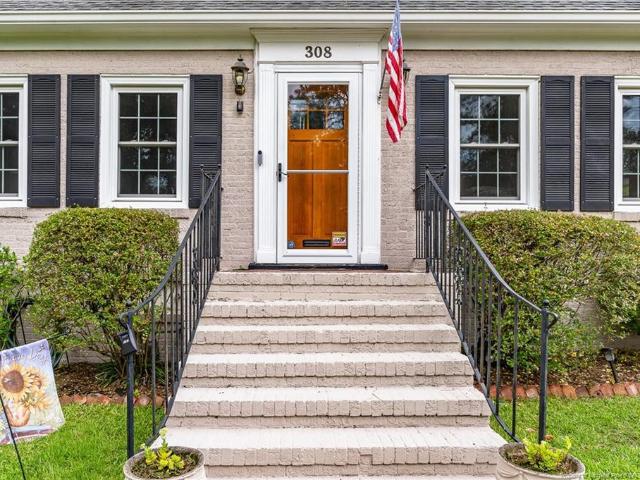 308 Valley Road