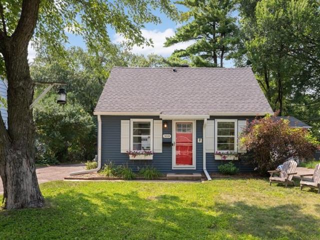 308 Van Buren Ave S, Edina, MN 55343