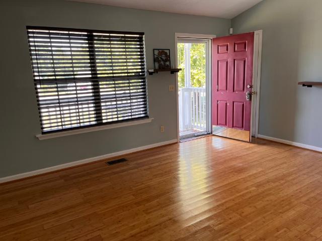 308 Vernon Traylor Dr