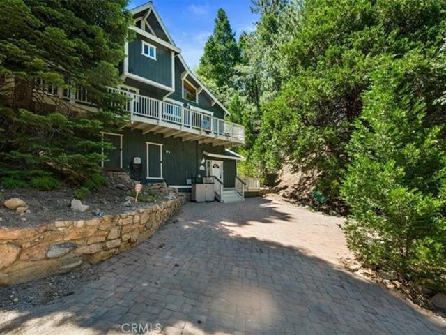 30942 Old City Creek Rd, Running Springs, CA 92382