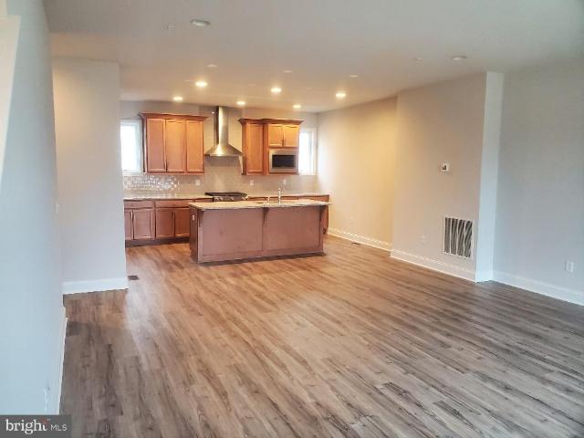 3094 Egreton Road