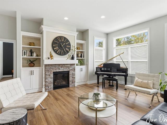 3094 Peachleaf Court