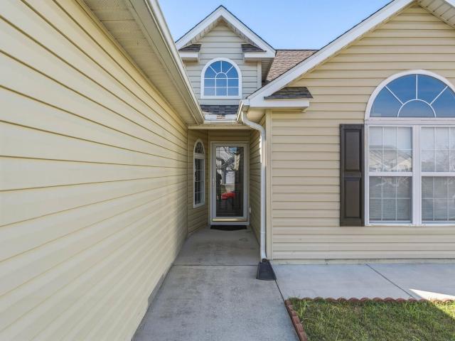 3095 Rockwater Circle