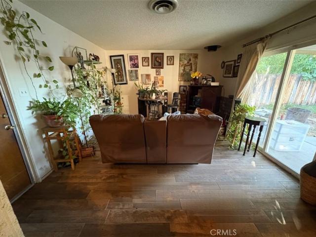 3095 W Bellaire