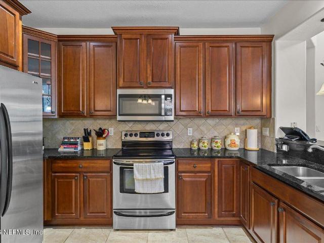 3096 Covenant Cove Dr, Jacksonville, FL 32224 | MLS #2146