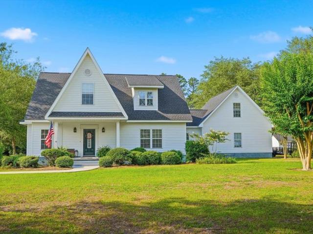 3096 Poplar Church Rd, Aynor, SC 29511
