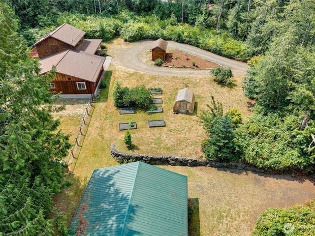 30978 Old Hansville Rd NE, Kingston, WA 98346
