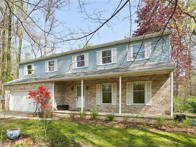 3097 Baughman Rd, Clinton, OH 44216