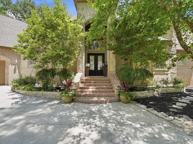 3097 Bentwater Drive