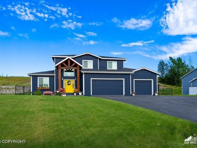 3097 S Barn Gable Loop, Wasilla, AK 99654