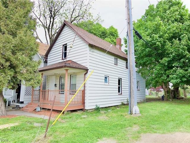 3097 W 106th St, Cleveland, OH 44111
