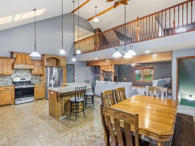 30998 Gifford Trail