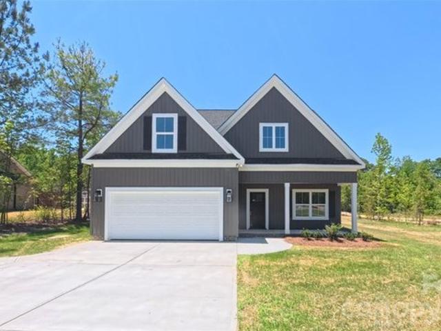 3099 Meadowcrest Dr, Clover, SC 29710