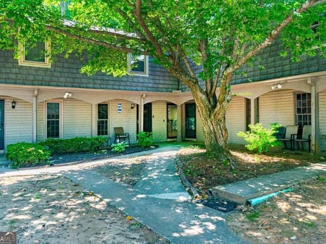 3099 Colonial Way Apt G, Atlanta, GA 30341