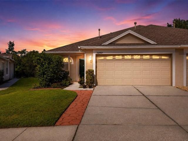 30907 Whitlock Dr, Wesley Chapel, FL 33543
