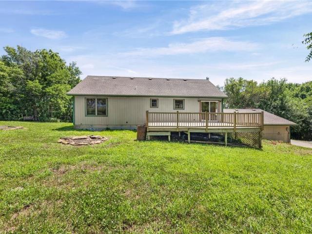 30904 Pressonville Rd, Paola, KS 66071 | MLS #2601