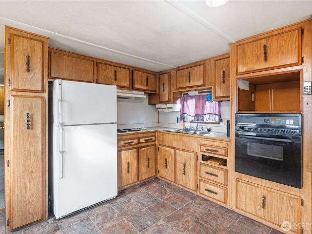3090 Cole Road