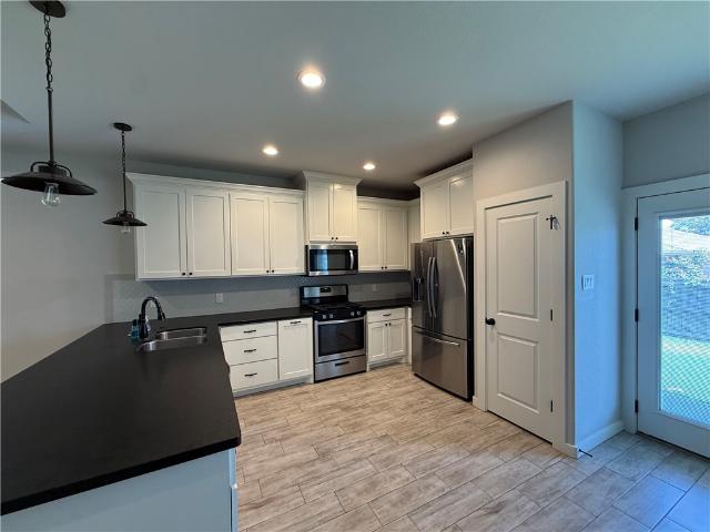 3090 Peterson Circle