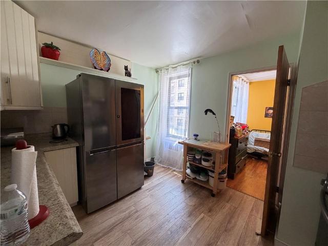 3090 Voorhies Avenue # 2A