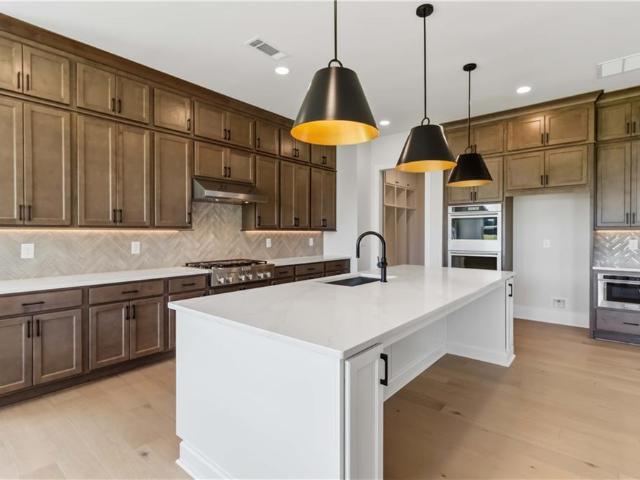 3090 Waterfront Circle