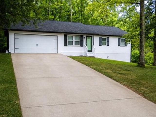3091 Beaver Dr, Douglasville, GA 30135