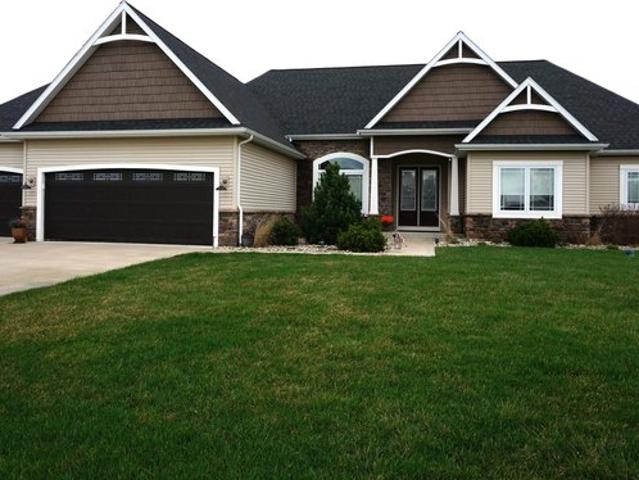 30929 Chadwick Dr, Granger, IN 46530
