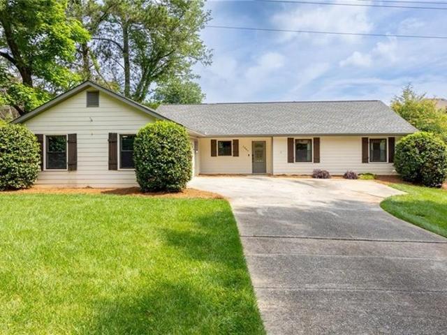 3093 Old Canton Ct, Marietta, GA 30068